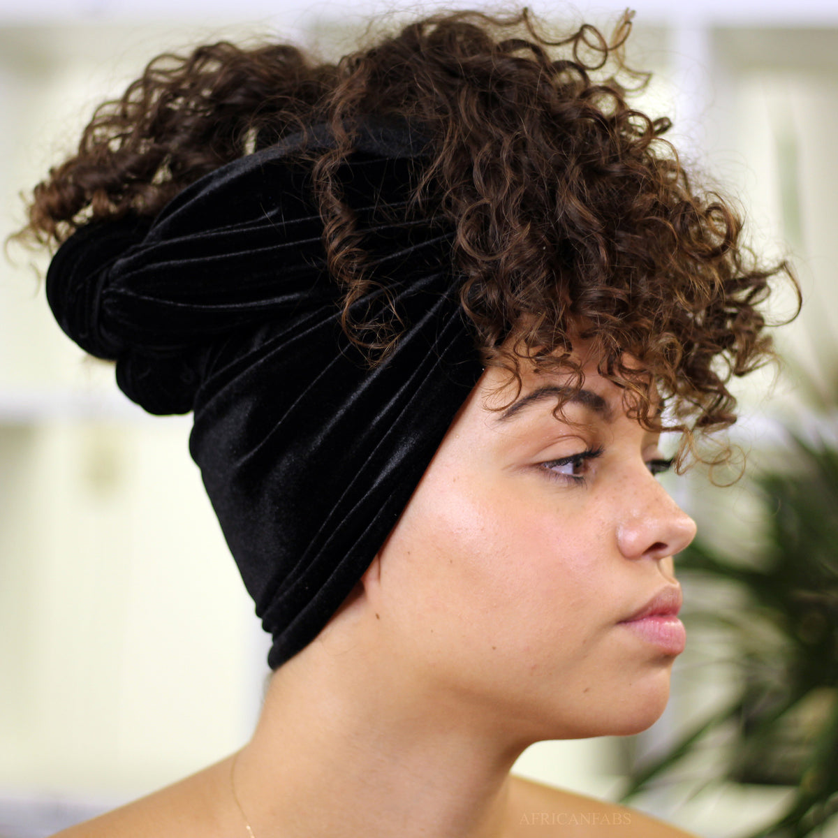 Fluwelen hoofddoek / Velvet headwrap - Zwart – AfricanFabs